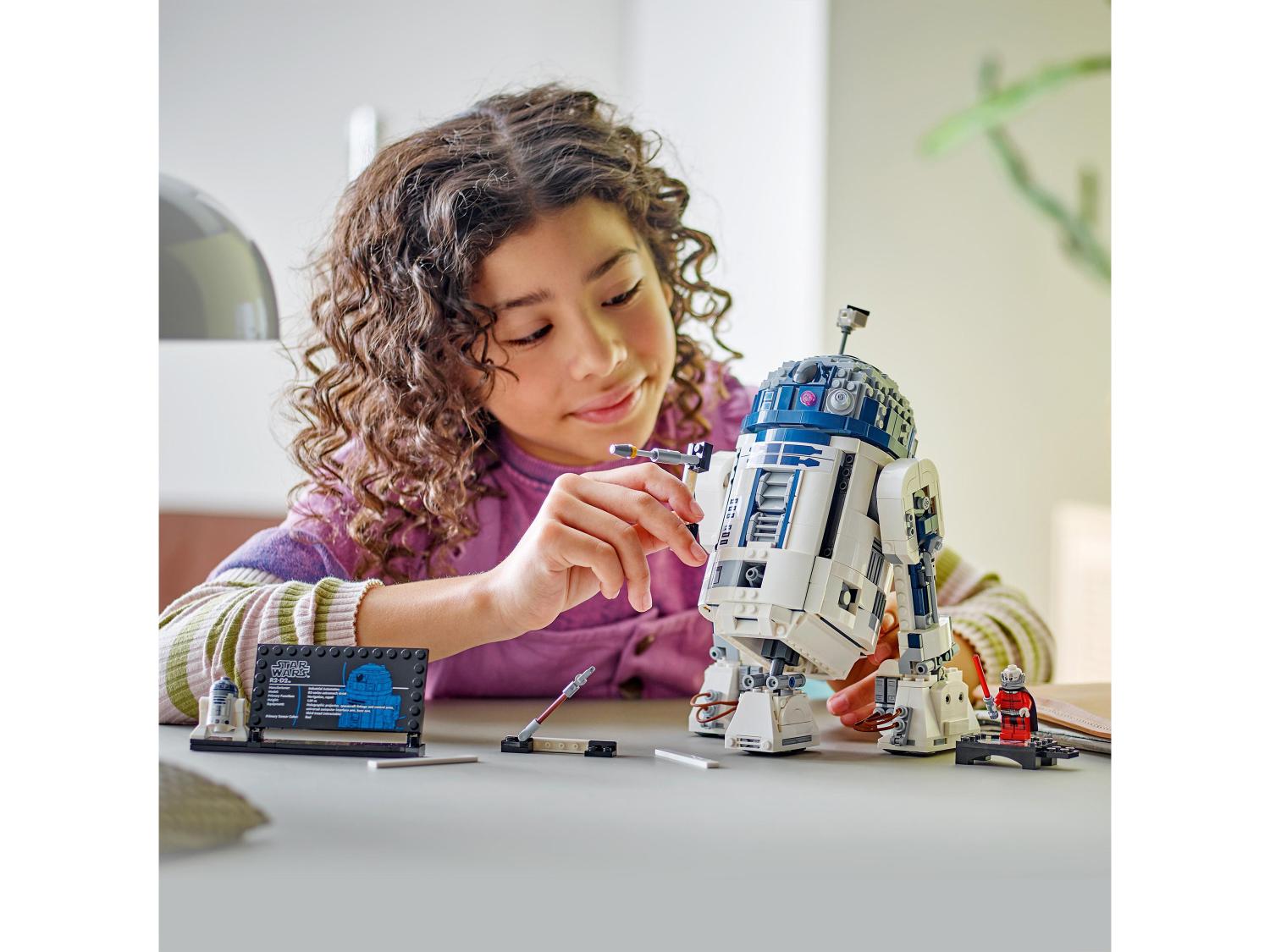 LEGO® Star Wars 75379 »R2-D2« online kaufen | LIDL