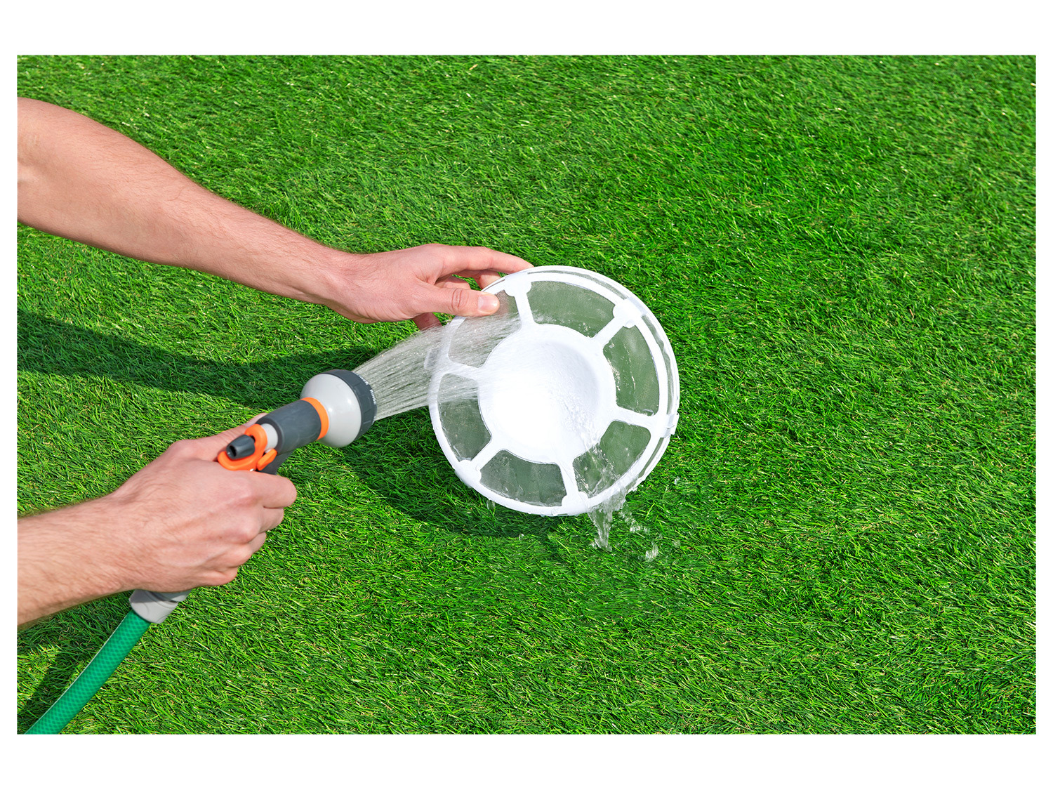 Pumpenbetriebener Poolroboter AquaDrift™ | LIDL