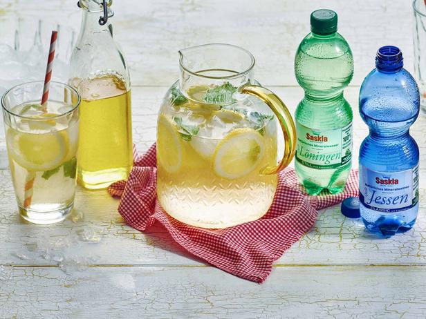 Saskia Wasser: Lösche deinen Durst mit Wasser der Lidl Eigenmarke